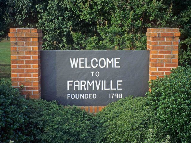 Geographically Yours Welcome: Farmville, Virginia Geographically Yours Welcome: Farmville, Virginia