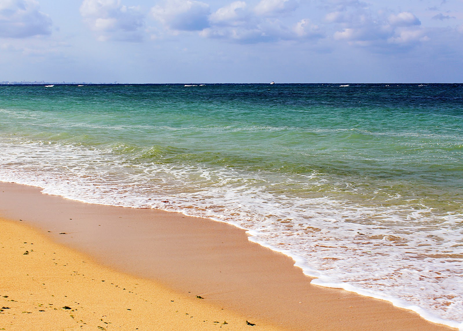 Enjoying Life With 4 Kids: Stop #1- Torii Beach
