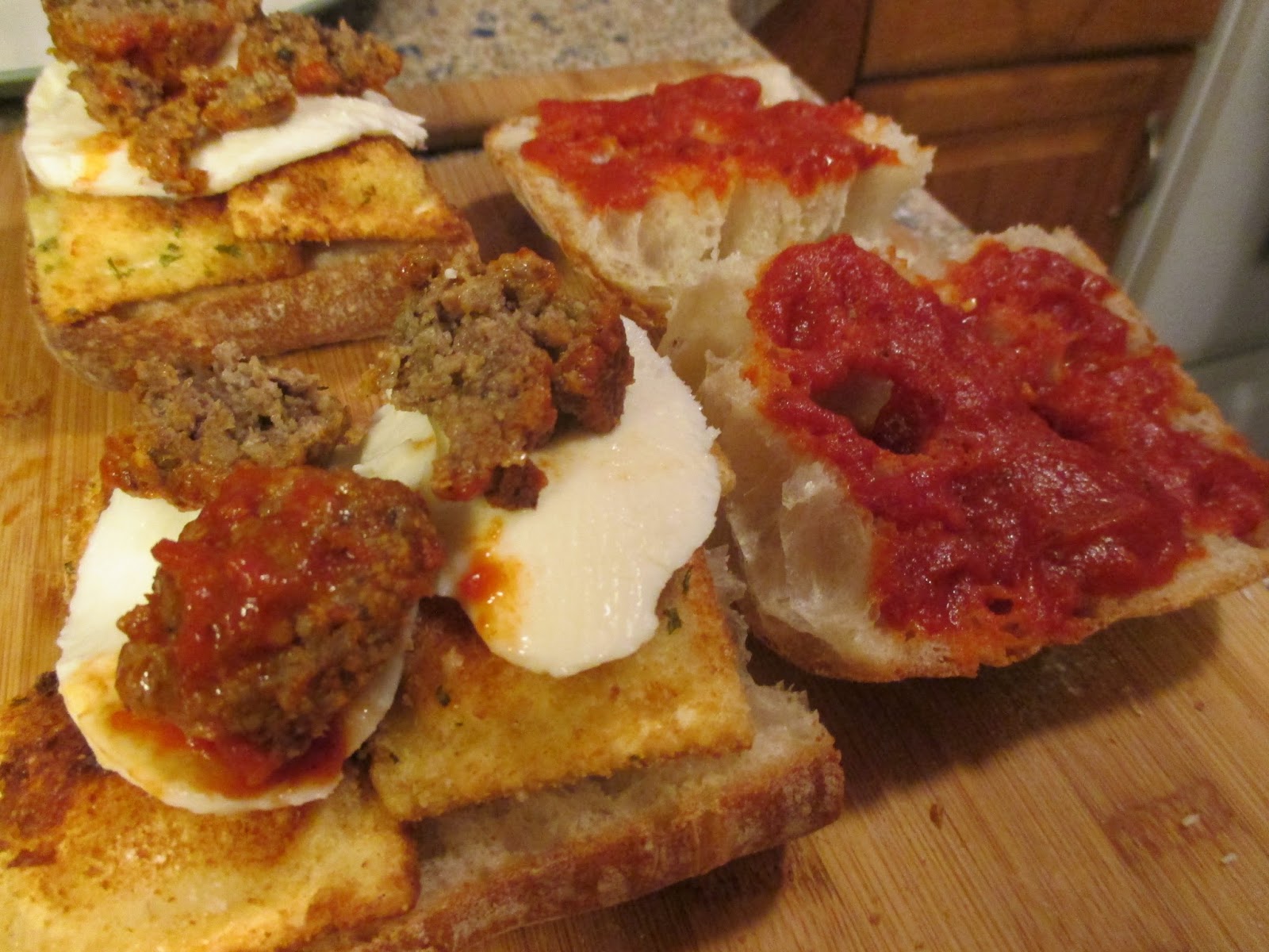 ThisIsWhyKtcIsHot: Ravioli Sandwich