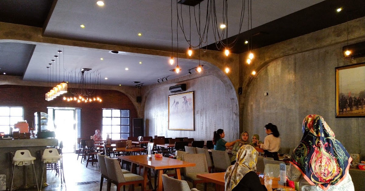[Pertama Kali] Castle Resto & Bar Semarang