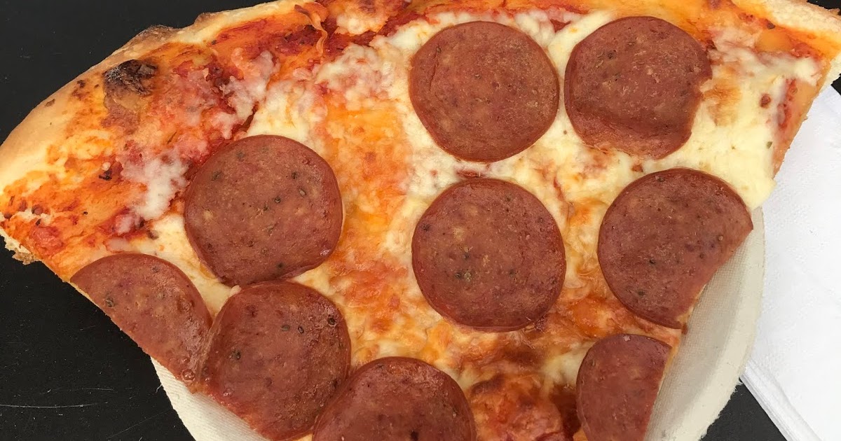 Welcome to @hfxfoodreviews: Korca Pizza