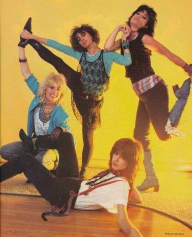 30 Fascinating Photos of The Bangles in All Their '80s Glory ~ Vintage ...