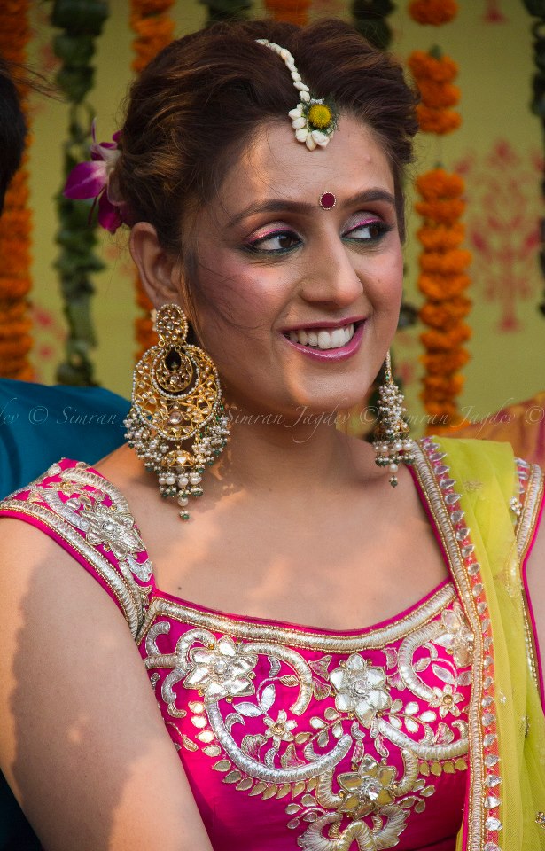 Orange and Pinkk: Vibrant Mehendi by Simran Jagdev