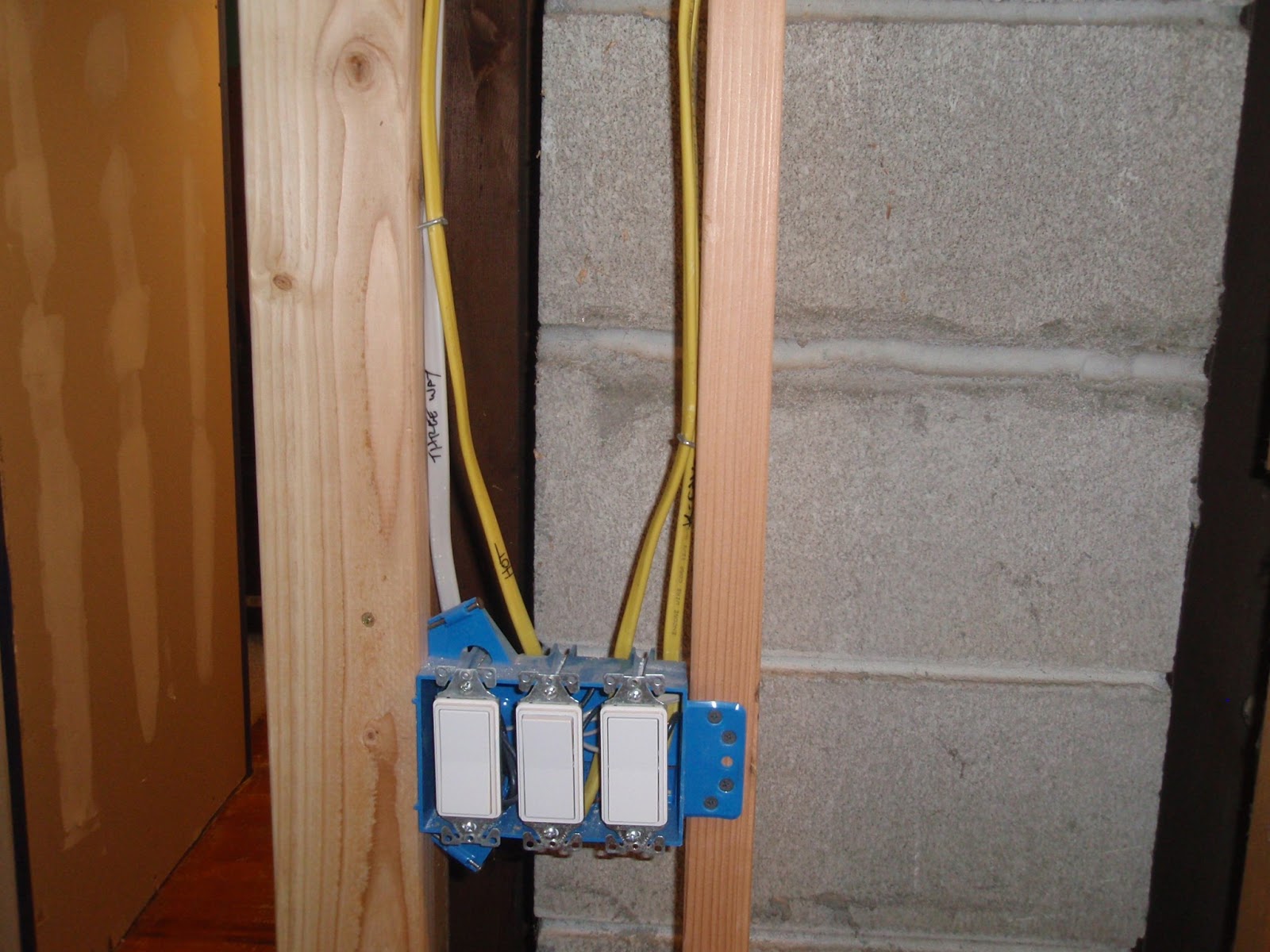 North Castle Way: Hallway Lights/switches