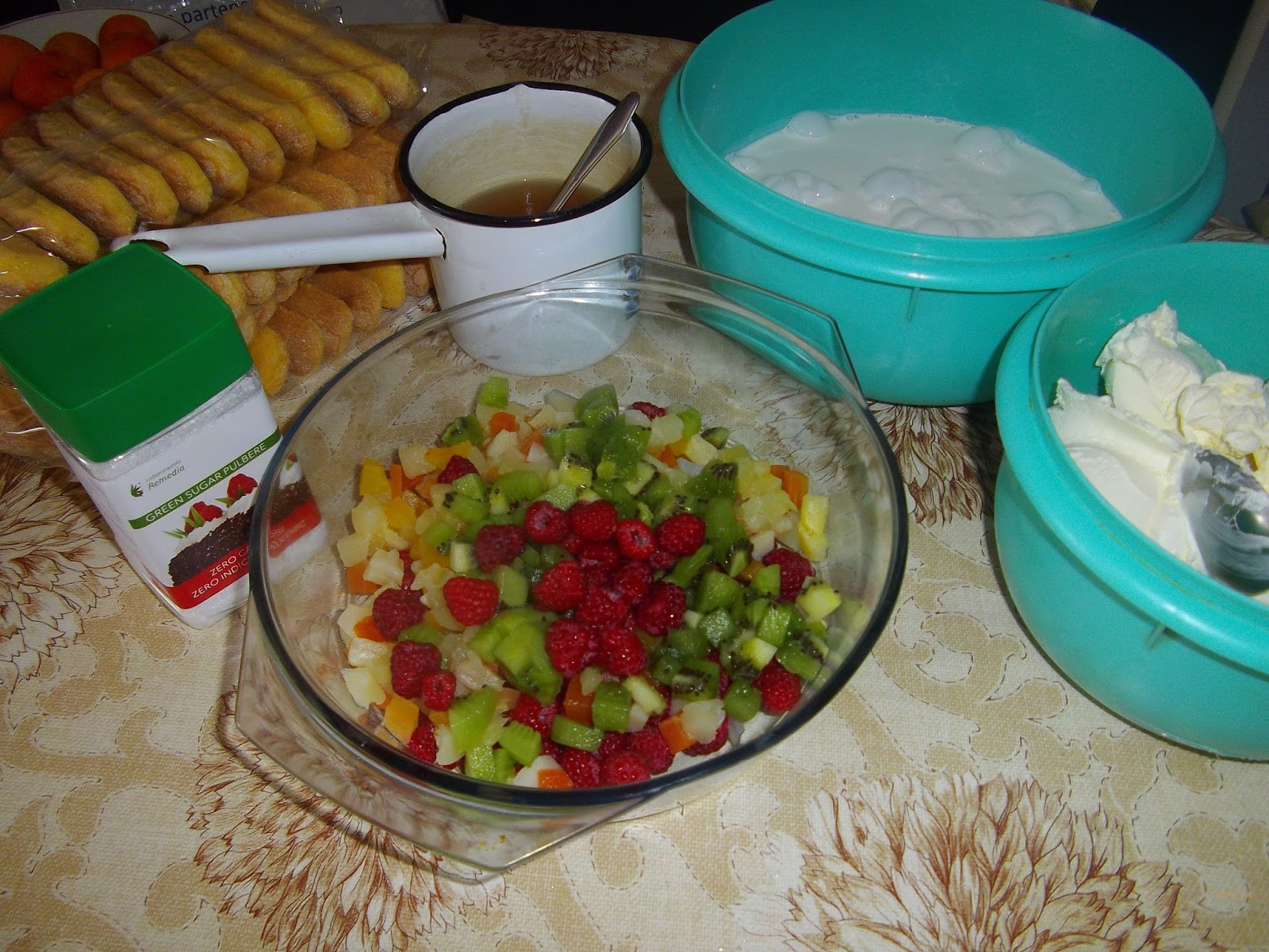 arome-fel-de-fel-amalia: TORT "SAVOARE DE VARA"