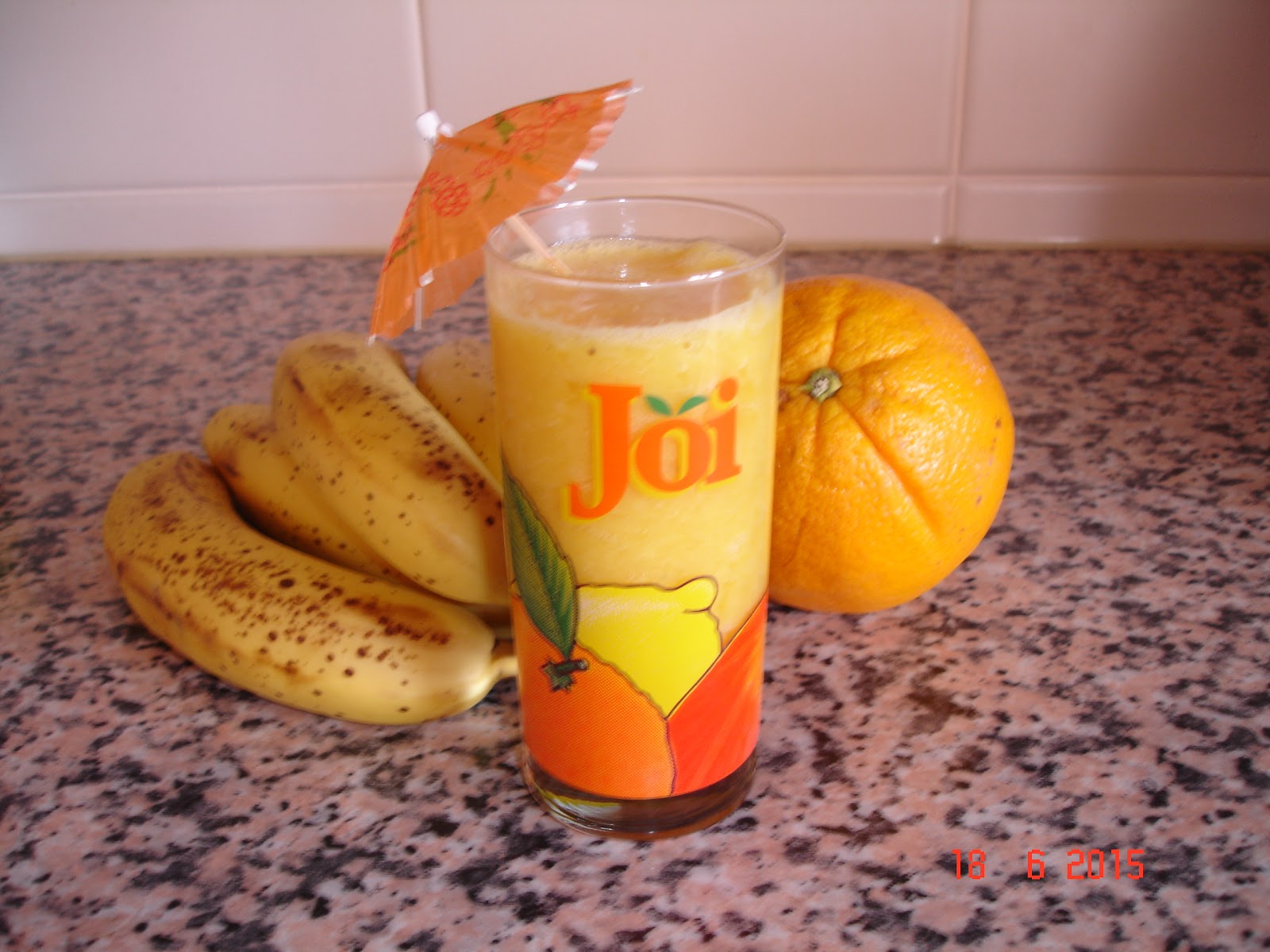 Sumo de laranja com banana