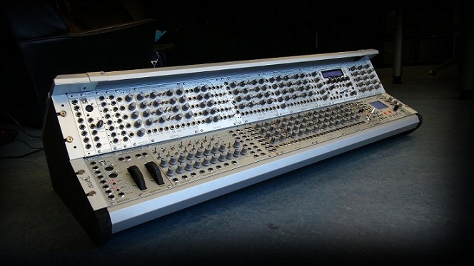 MATRIXSYNTH: Doepfer V6 - six silver synthesizers (Doepfer A-111-5 ...