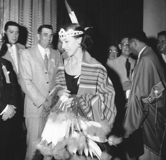 White Wolf : Maria Tallchief in Pictures: The first Native American to ...