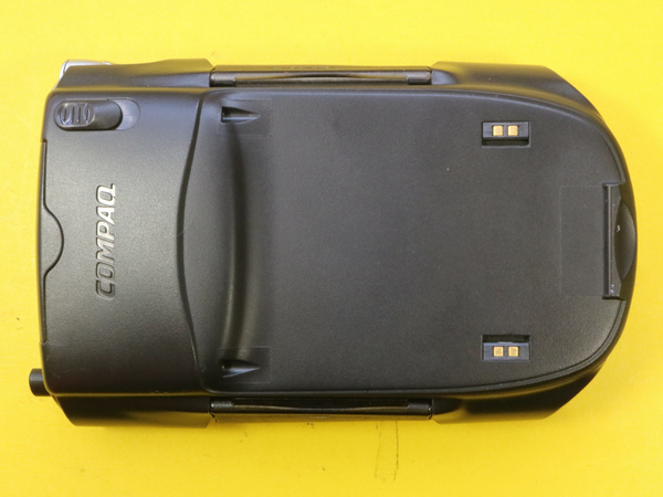 BugWorkShop - 甲蟲工作室: Compaq（康柏）iPAQ H3630 掌上電腦（Palm-size PC）CF護套 - 拆解（四）