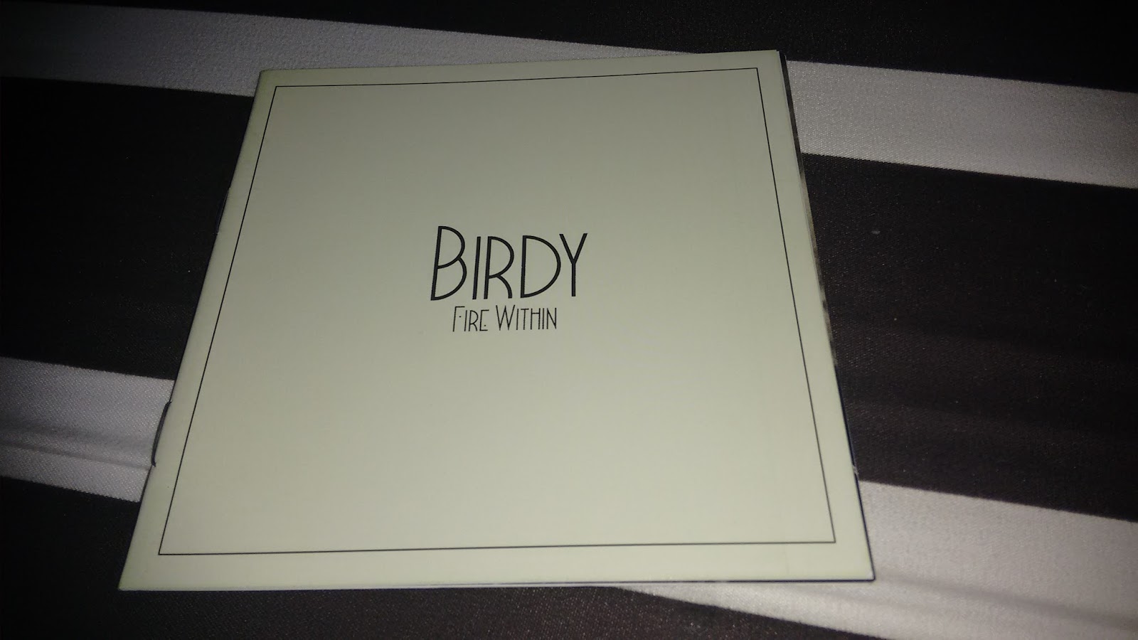 CDs Collection (Coleção de CDs): Birdy - Fire Within Digipack (Europeu ...