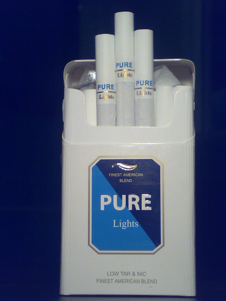 Tobacco Packets: Pure Lights Cigarettes