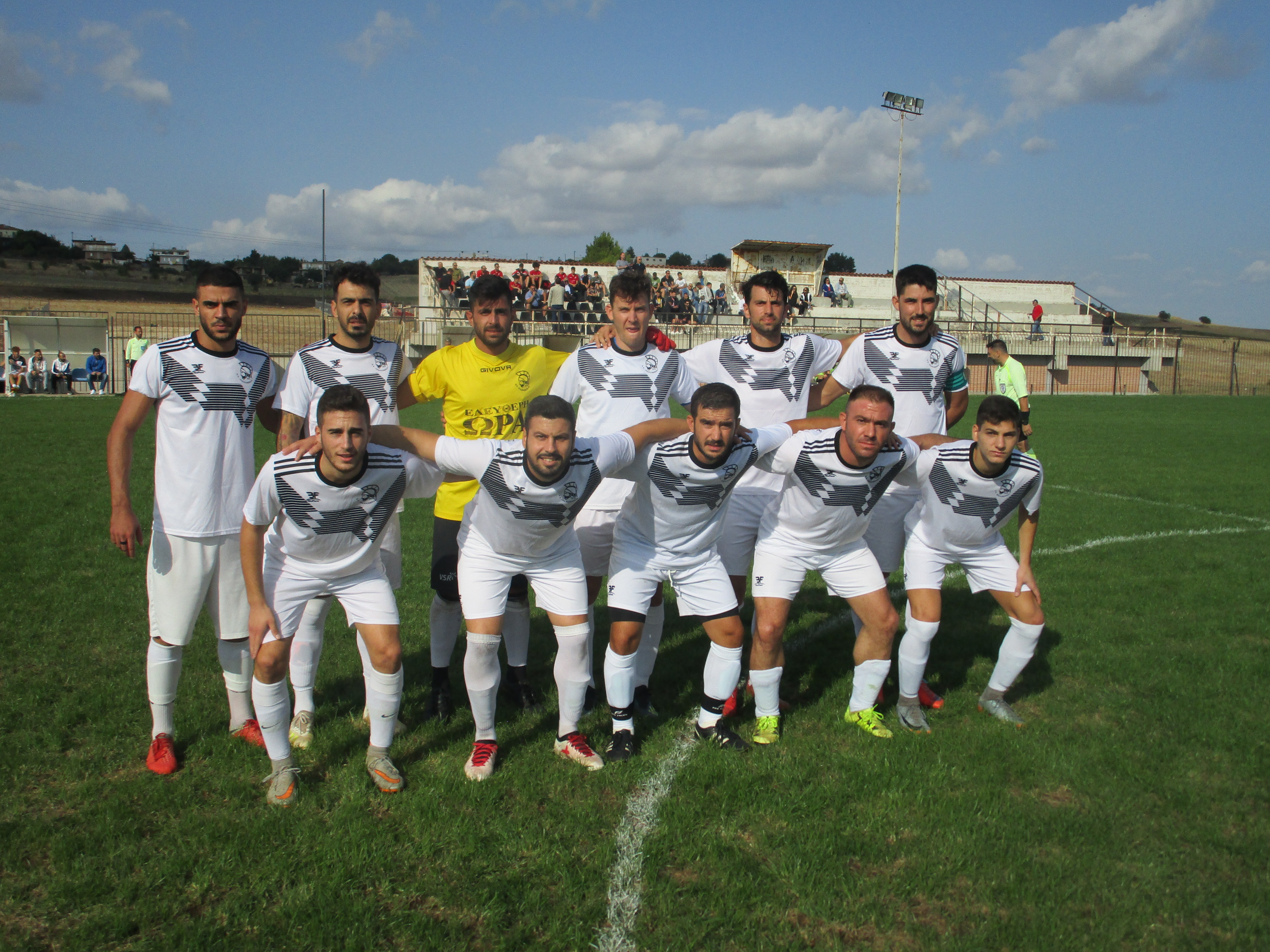 Μεγαλη Νικη ο ΑΟ Θηβα 0-1 στα Λευκτρα με Γκολ του Γκιζινου στο 67 ...