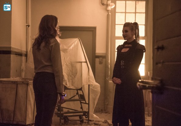 THE FLASH - "Salvate Barry e Caitlin!". Anticipazioni della puntata ...