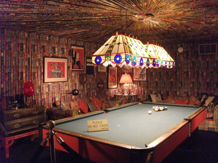 Crazy Shenanigans: Graceland: The Basement