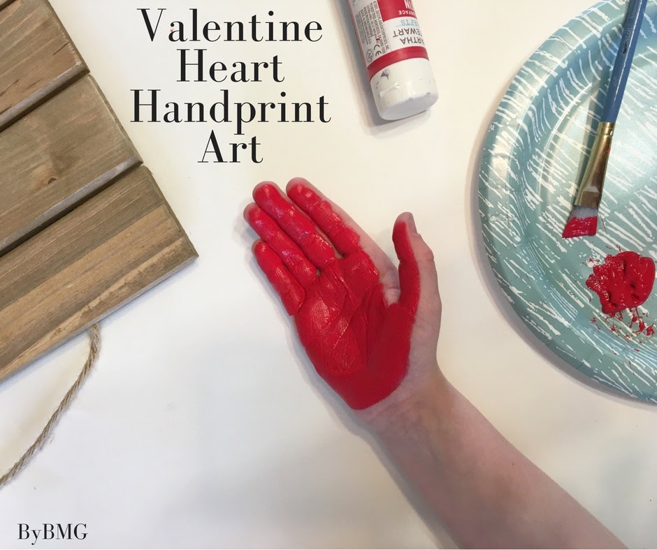 bybmg: Valentine Heart Handprint Art