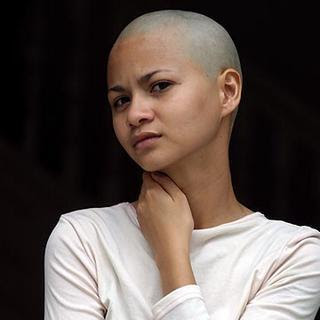 ShamDiSini: The Botak Girl