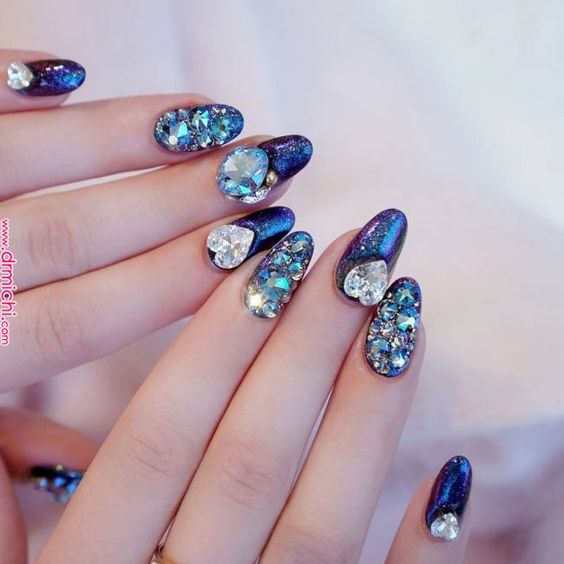 Amazing Jewels For Nail Art Ideas with Rhinestones, Gems, Pearls and ...