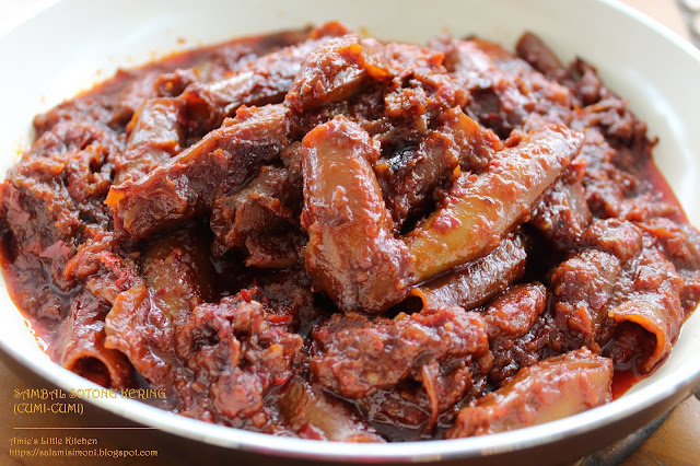 Cara Masak Sambal Sotong Kering (Cumi-Cumi) - Amie's Little Kitchen