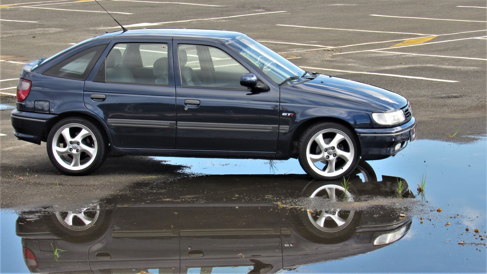 A sensação de guiar o Volkswagen Pointer GTi 1996!