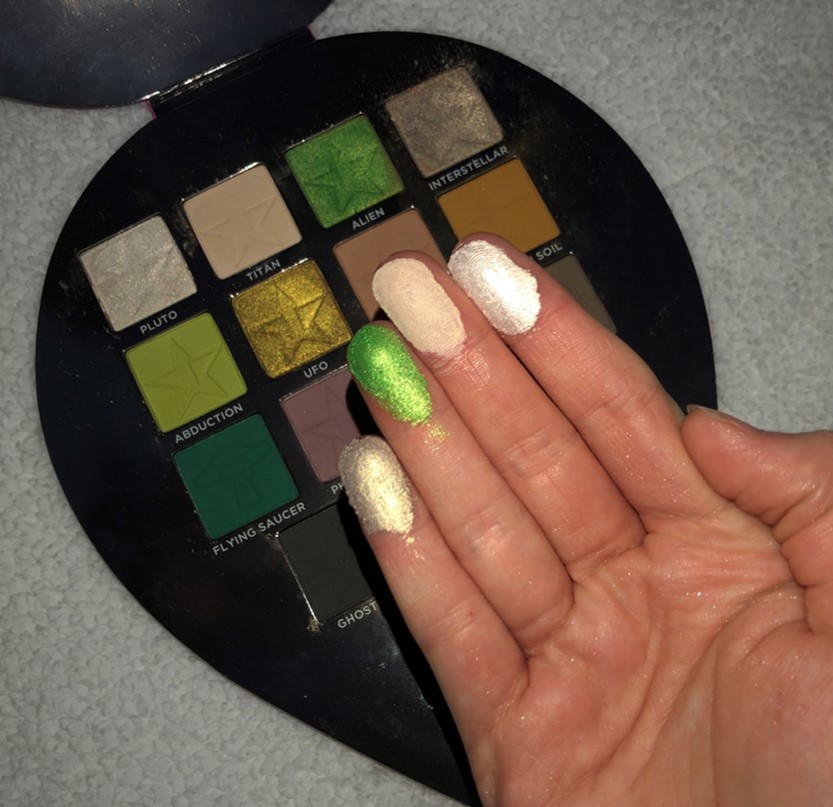 Jeffree Star Cosmetics Alien Palette | Review & Swatches