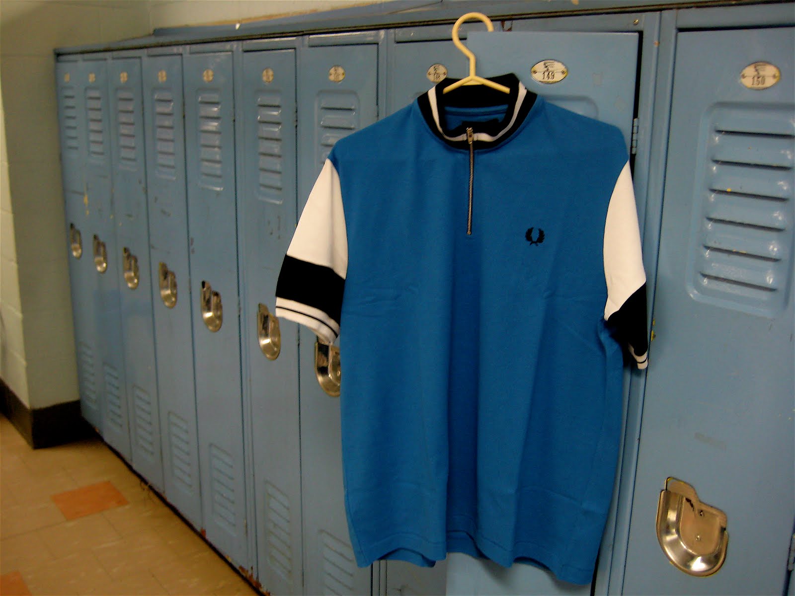 Parka Avenue: Mod essentials: the cycling shirt