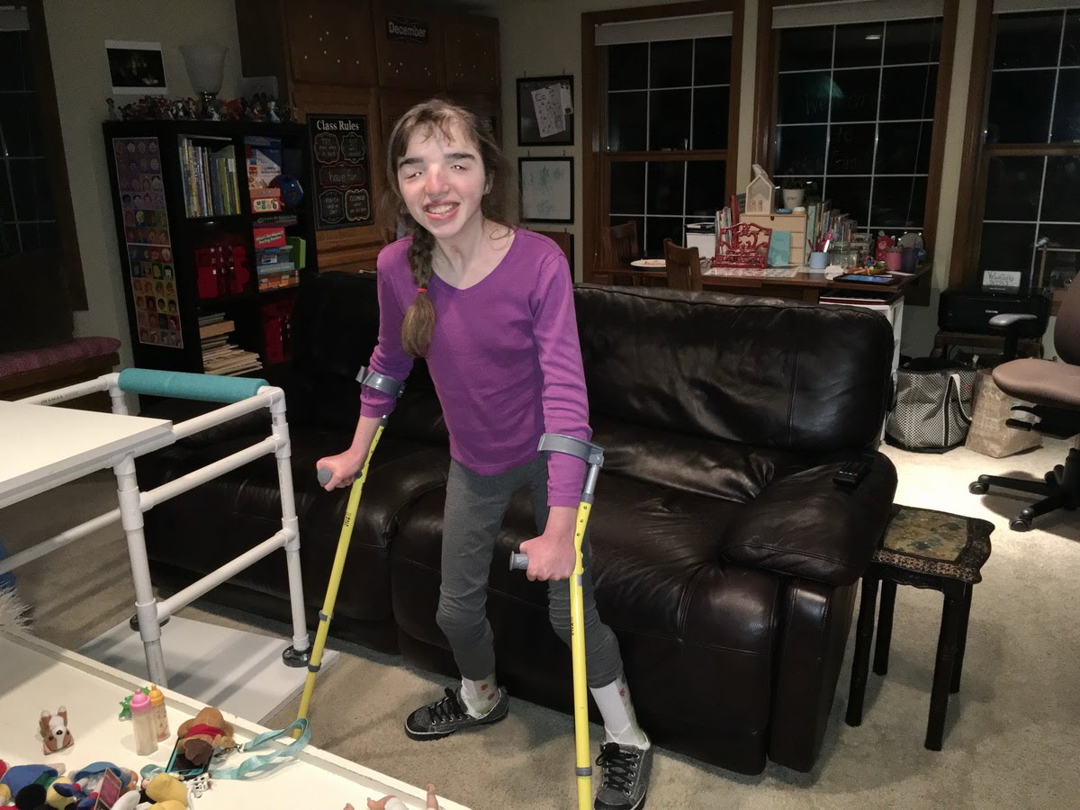 Ainsley Rae - Happy To Be Me