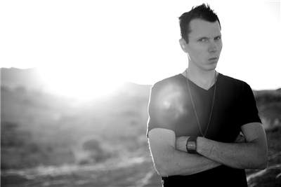 The Christian Music Junkie: New Interview With Manafest