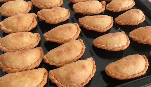 Beda Jalangkote, Pastel dan Panada, Serupa Tapi Tak Sama