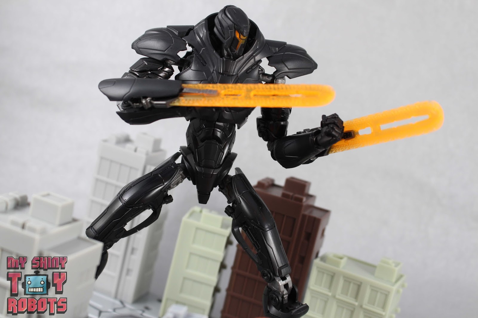 My Shiny Toy Robots: Toybox REVIEW: Robot Damashii Obsidian Fury