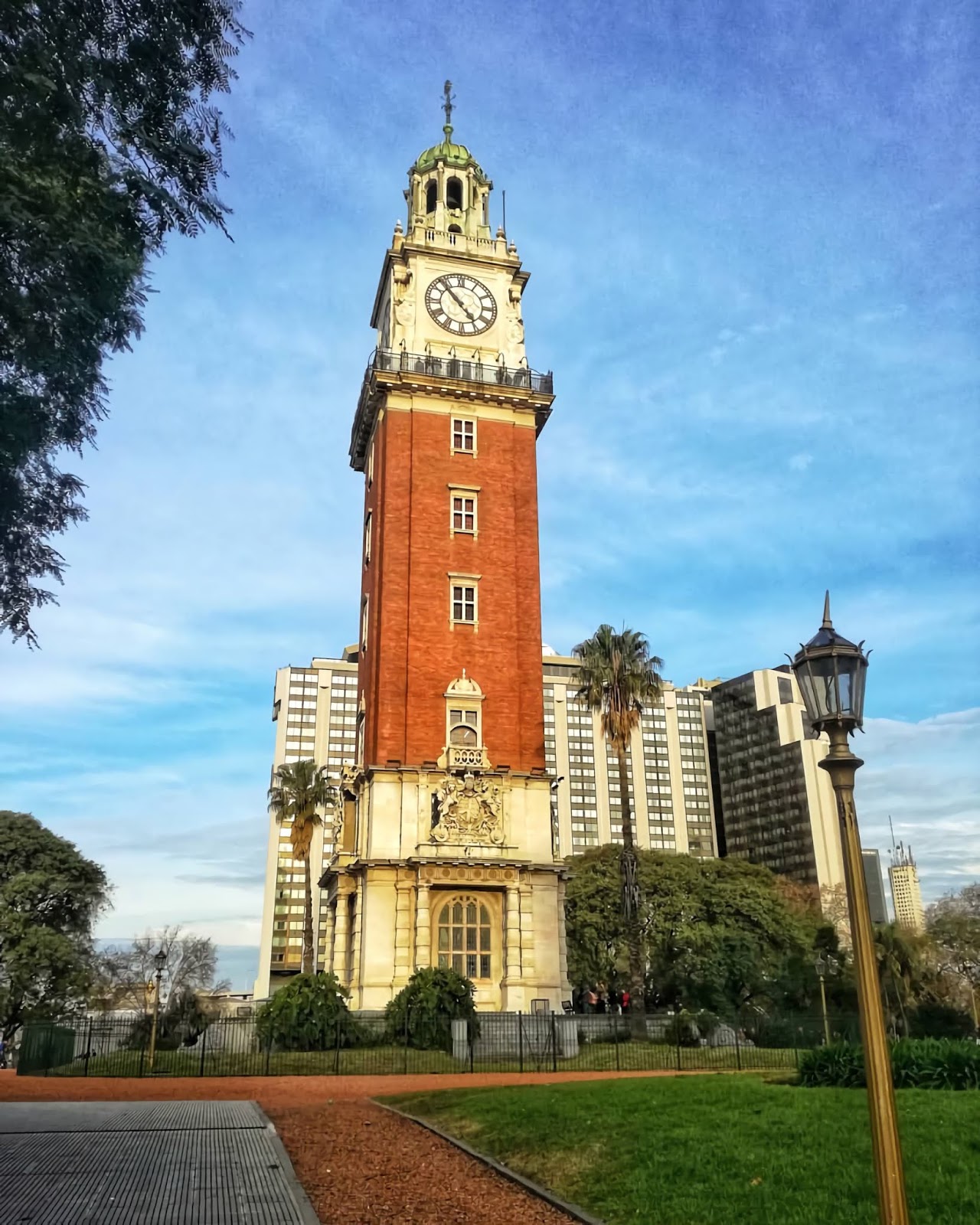 VIAJERO RODANTE: Torre Monumental, Retiro, Buenos Aires