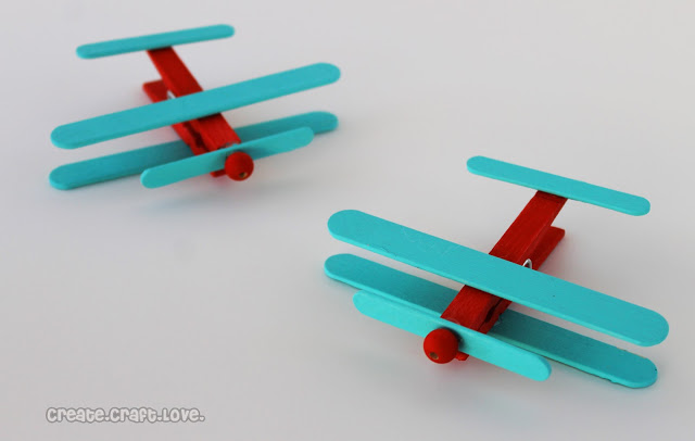 Kids Airplane Craft | Munchkins and Mayhem