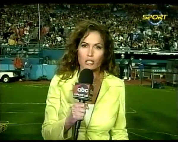 Women Of The NFL: December 2003