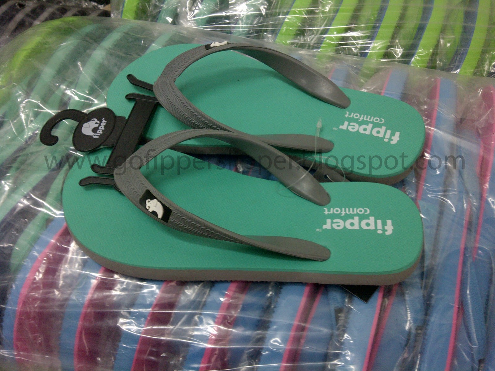 Fipper Slipper: Galeri Fipper