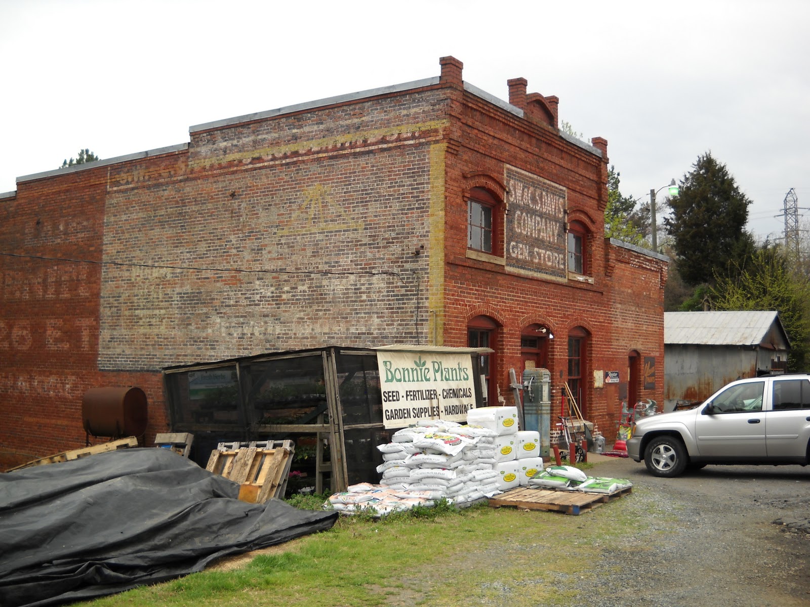 Shug in Boots: Davis General Store