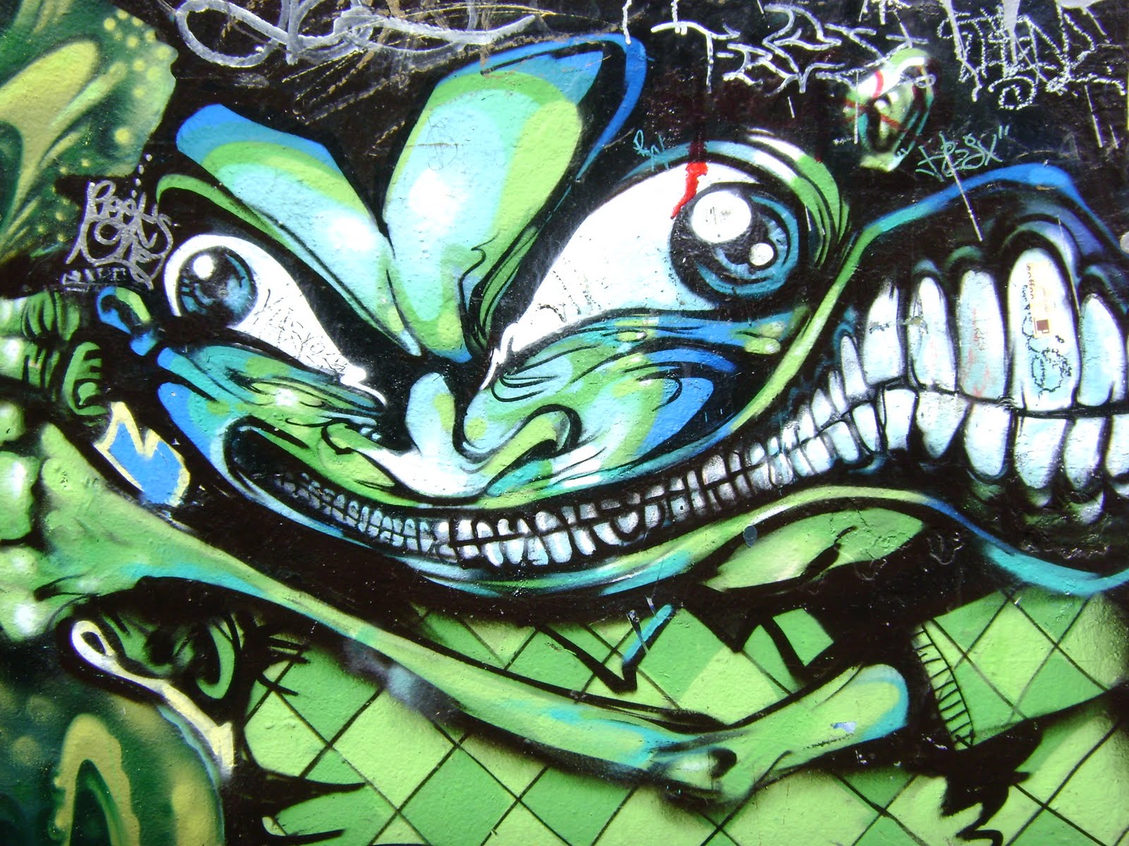 Stylish Graffiti: Green Graffiti
