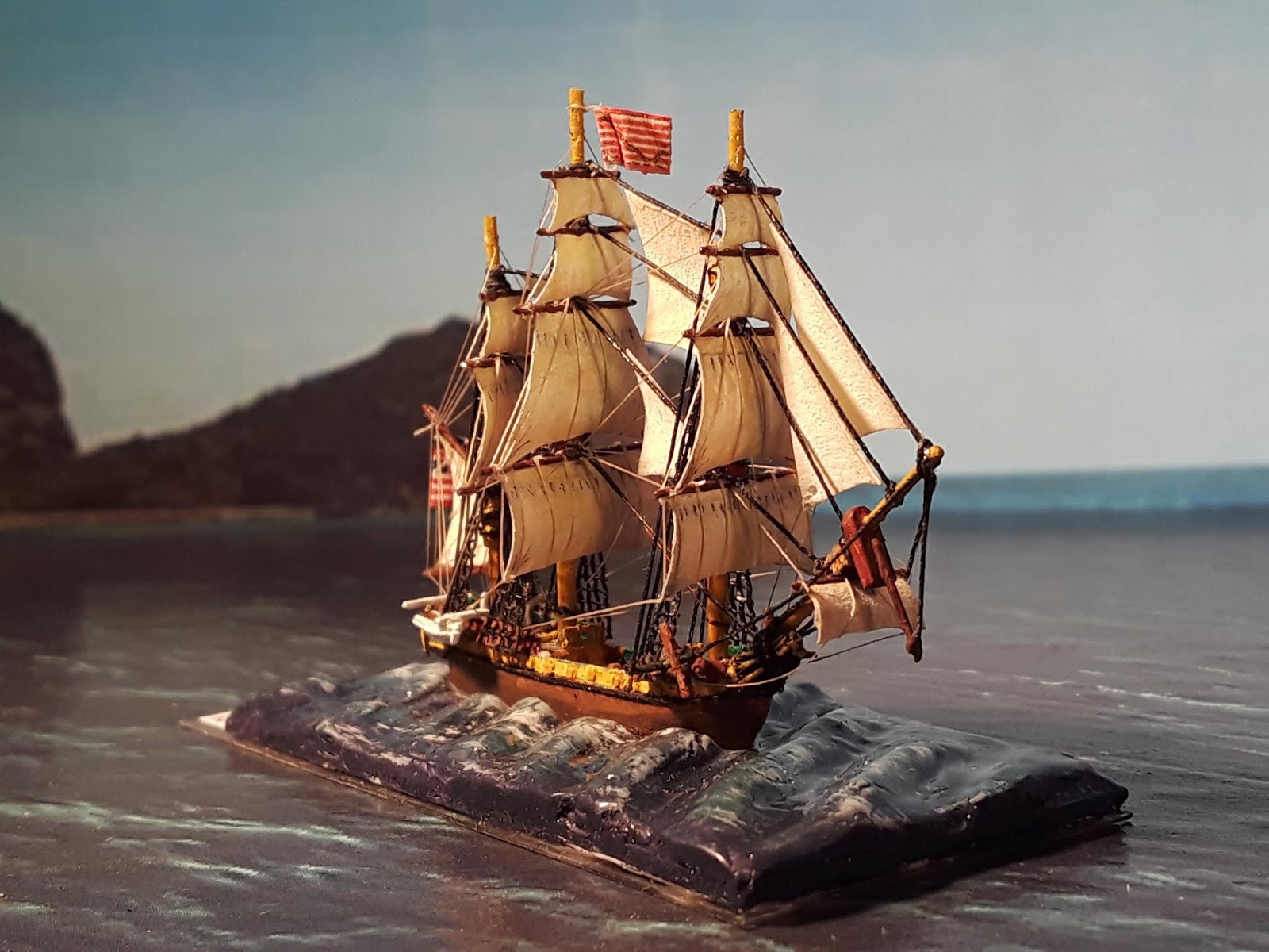 A Miniatures Hobby Room: Scratchbuilt Continental 32 Gun Frigate Raleigh