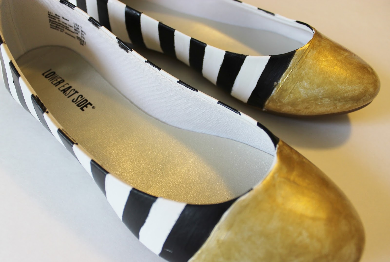 Lovely On a Budget: STRIPED FLATS DIY