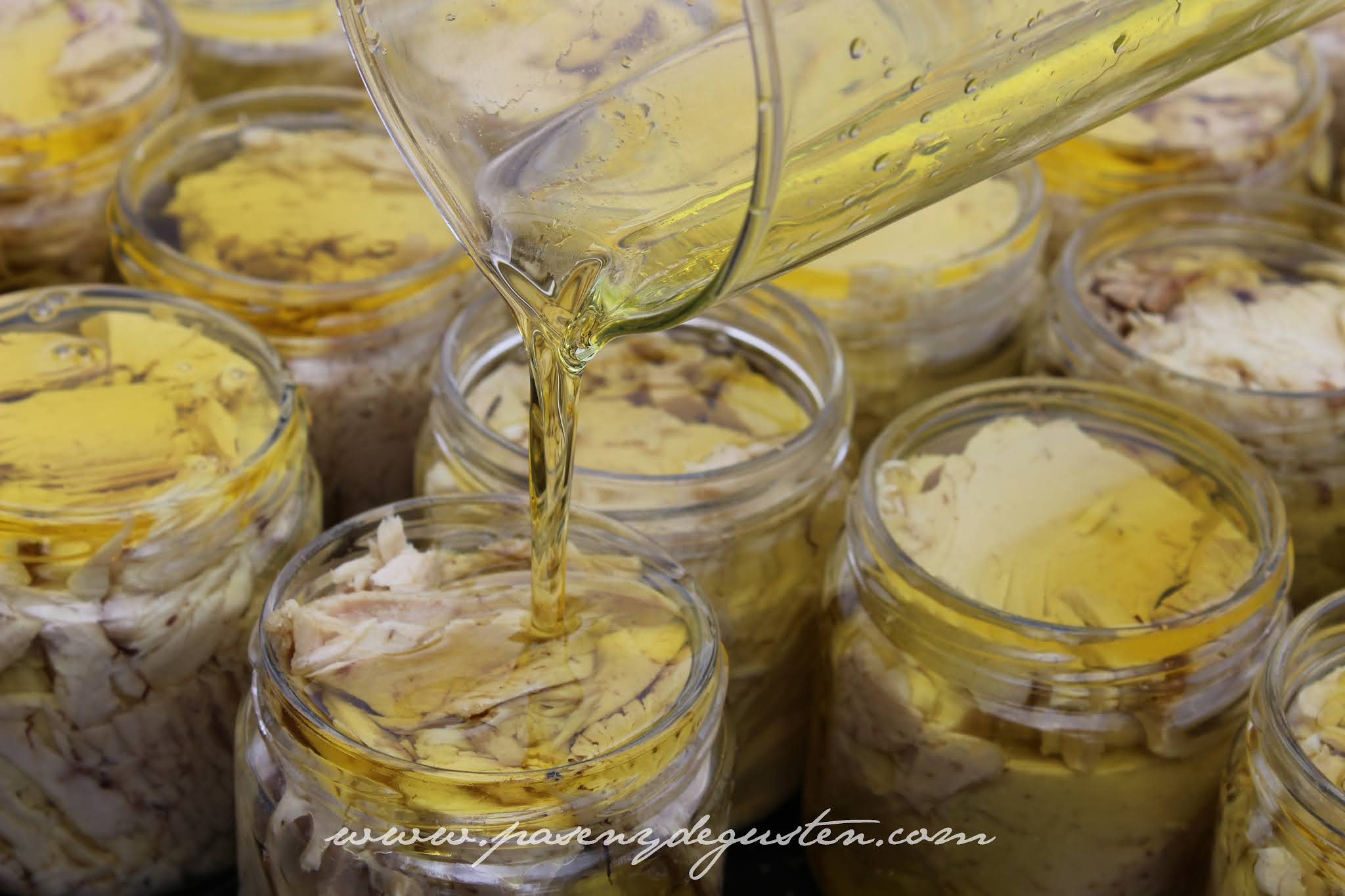 BONITO DEL NORTE EMBOTADO EN CASA - PASEN Y DEGUSTEN