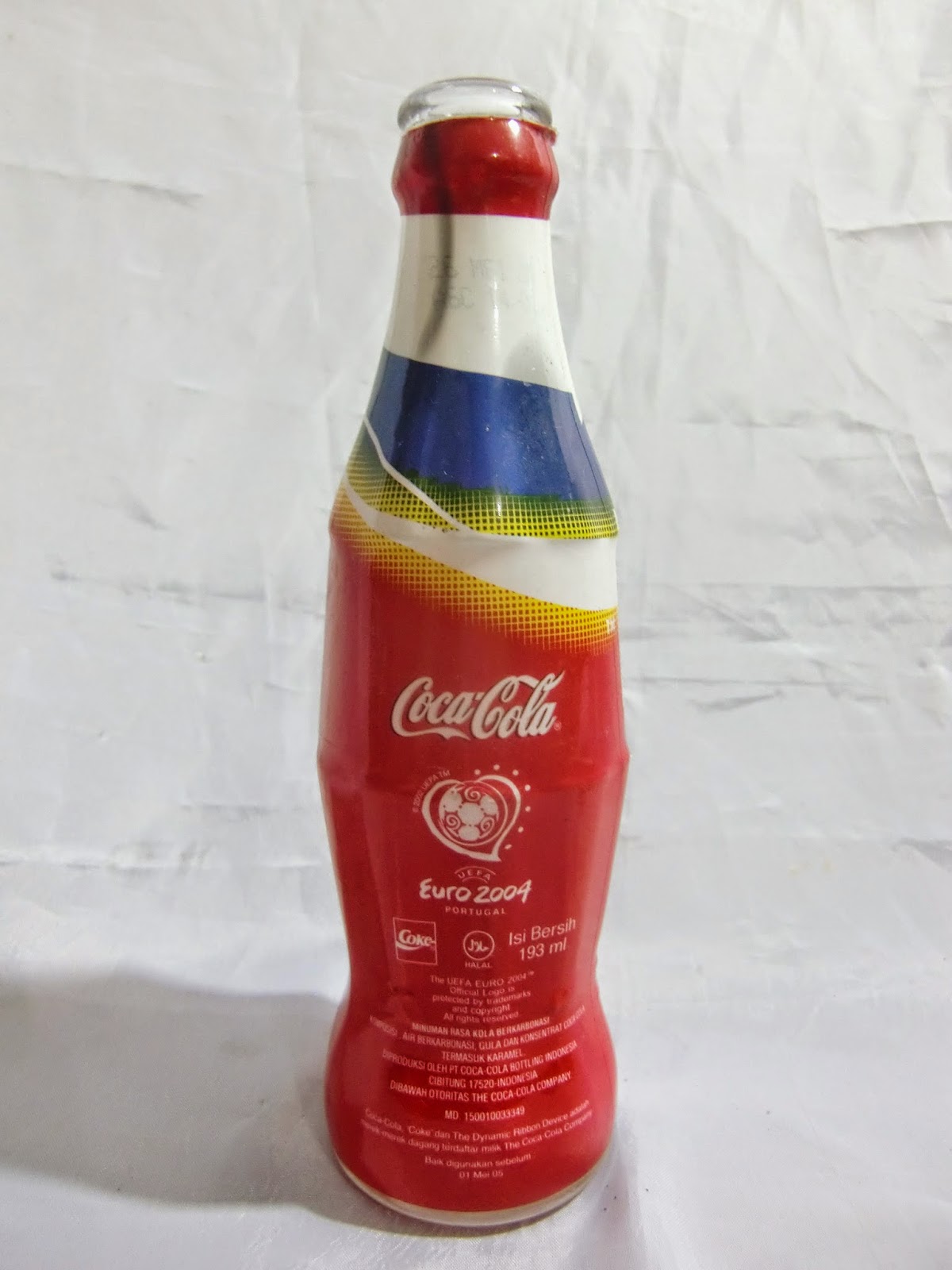 CILEGON ANTIK: Botol Coca Cola Limited Edition EURO 2004