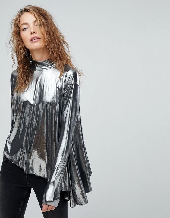 STYLING METALLIC TOPS