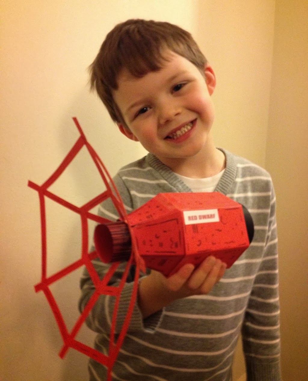 Papercraft Red Dwarf Mining Ship - Papercraft4u | Free Papercrafts ...