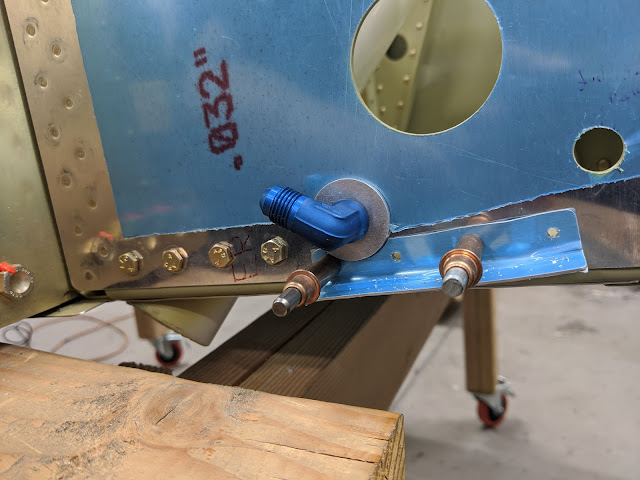 Damazio family's RV-10 project: Wing attachment started
