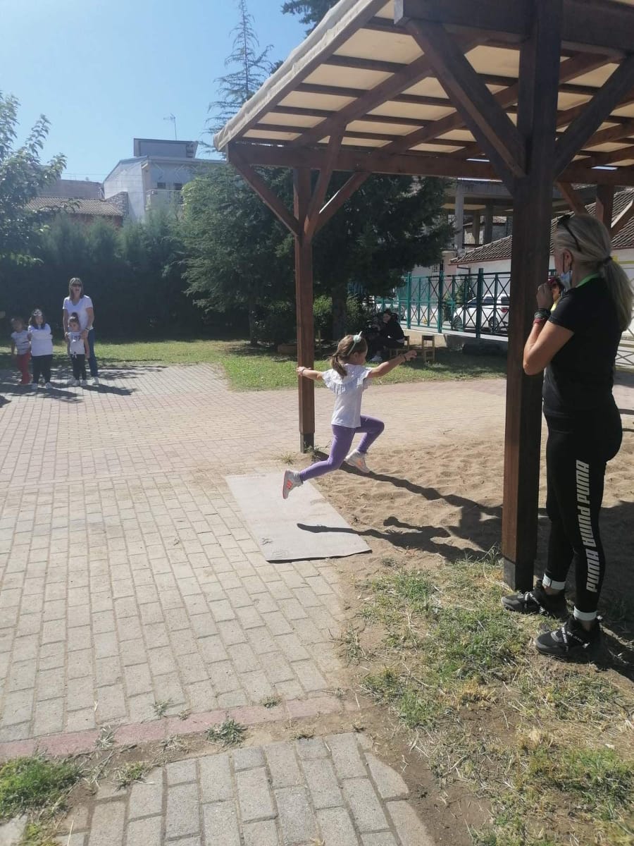 2ο Νηπιαγωγείο Τυρνάβου: 8η ΠΑΝΕΛΛΗΝΙΑ ΗΜΕΡΑ ΣΧΟΛΙΚΟΥ ΑΘΛΗΤΙΣΜΟΥ