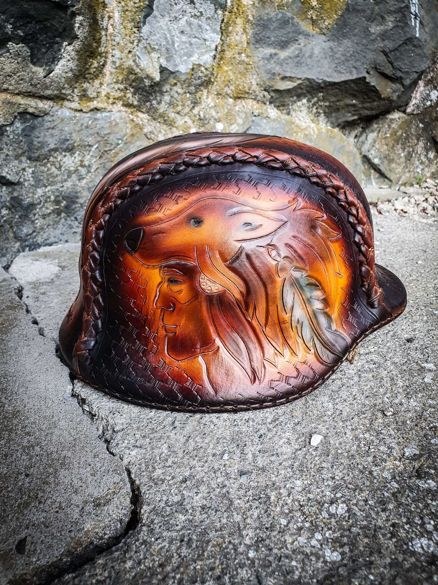 Noggdesign: Leather helmets
