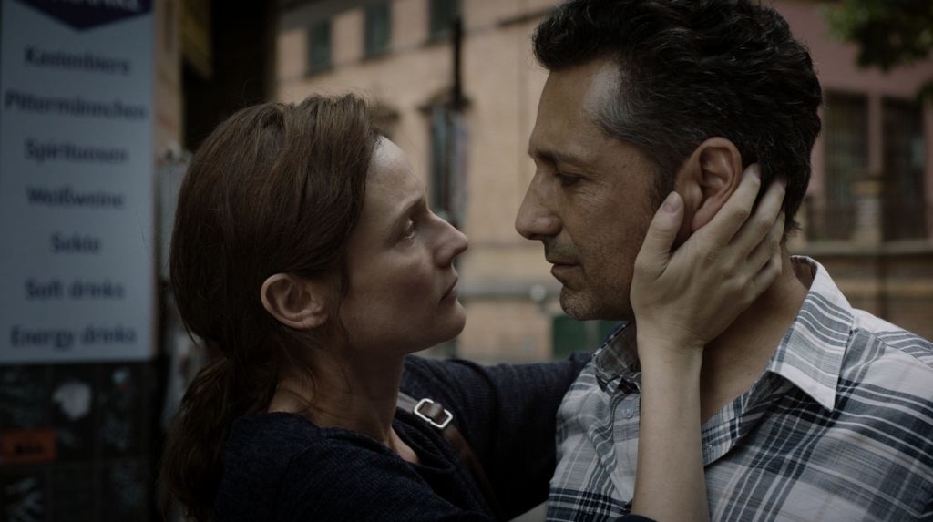 Sinopsis film The Operative (2019) : Diane Kruger menjadi agen Mossad