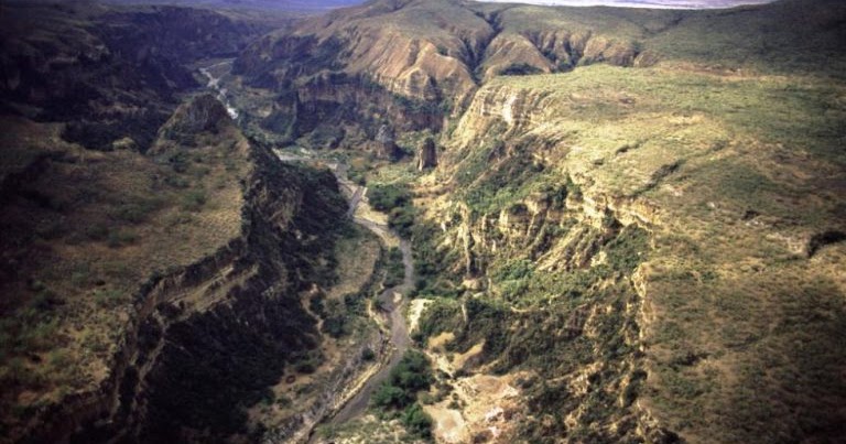 WORLDPORI: THE GREAT EAST AFRICAN RIFT VALLEY