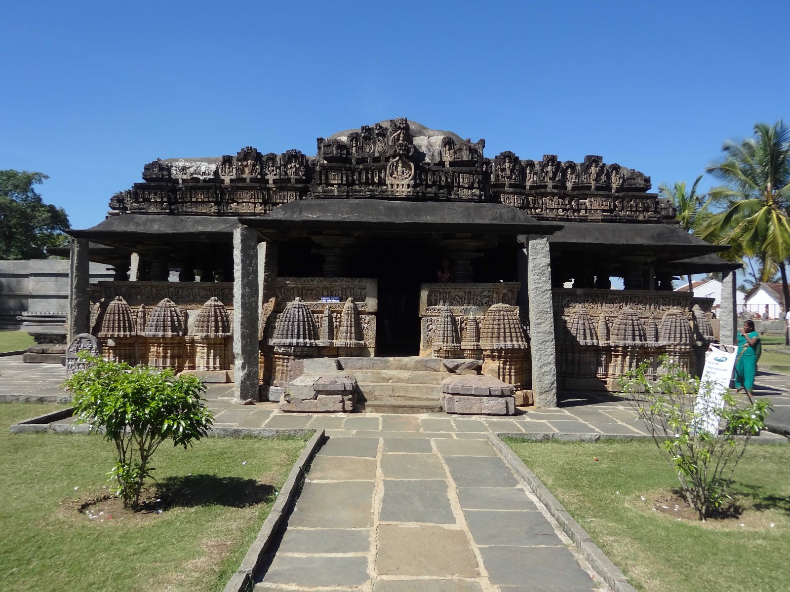 SATEESH NARASIMHAIAH: Amruteshvara temple -Amruthapura