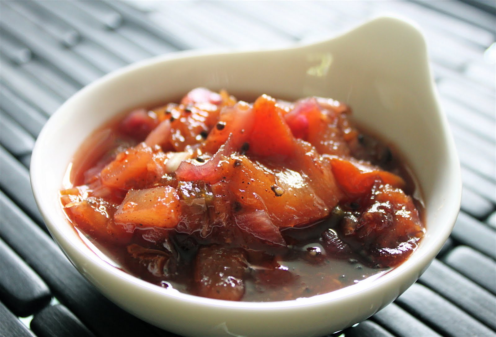 Big Island Foodie!: Spicy Plum Chutney