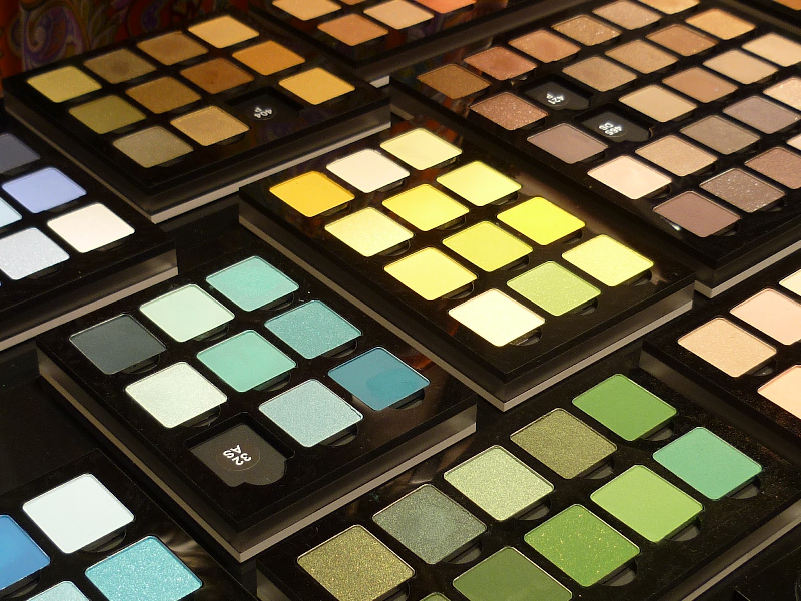 Sylvie Loves Make-Up: Inglot Cosmetics