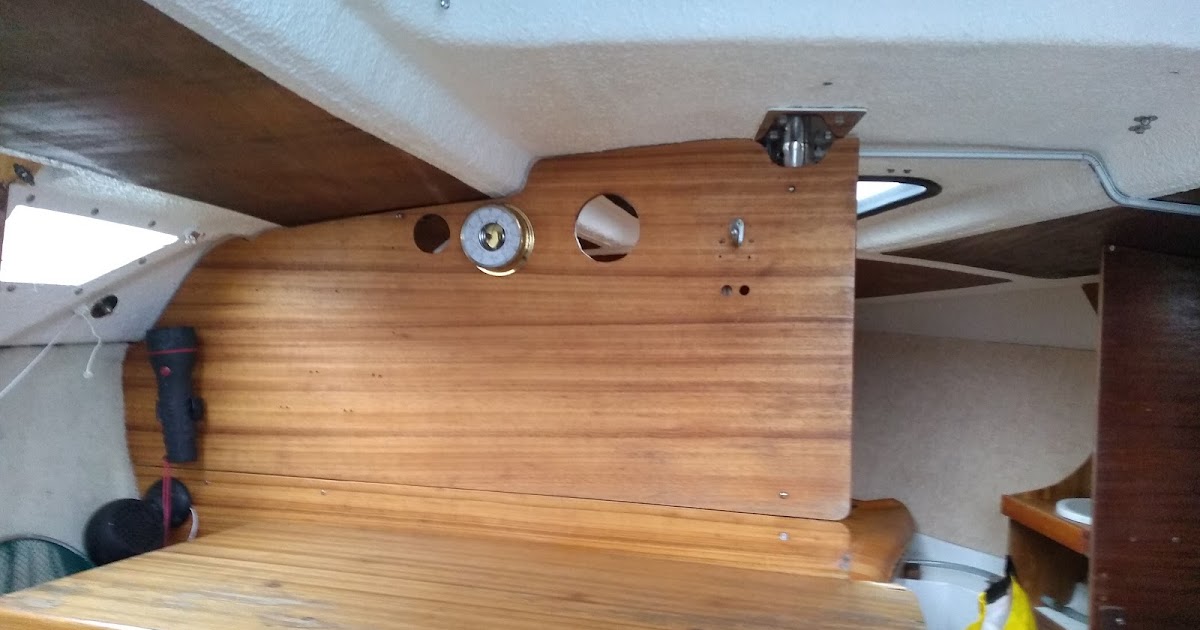 MOANA-EDEL-665: Nouvelle cloison de séparation entre le carré et poste ...